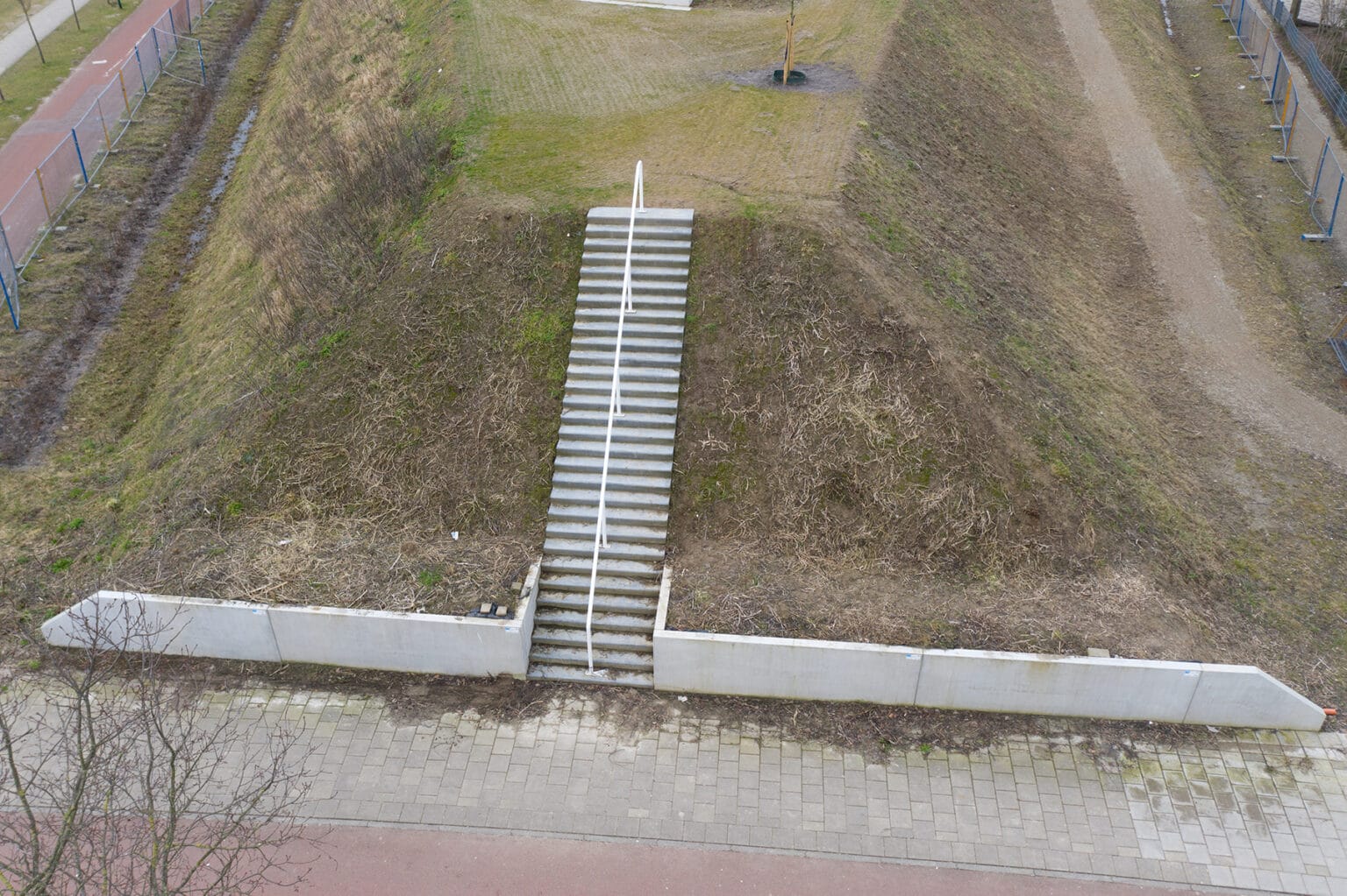 Betonnen L element - Bosch Beton